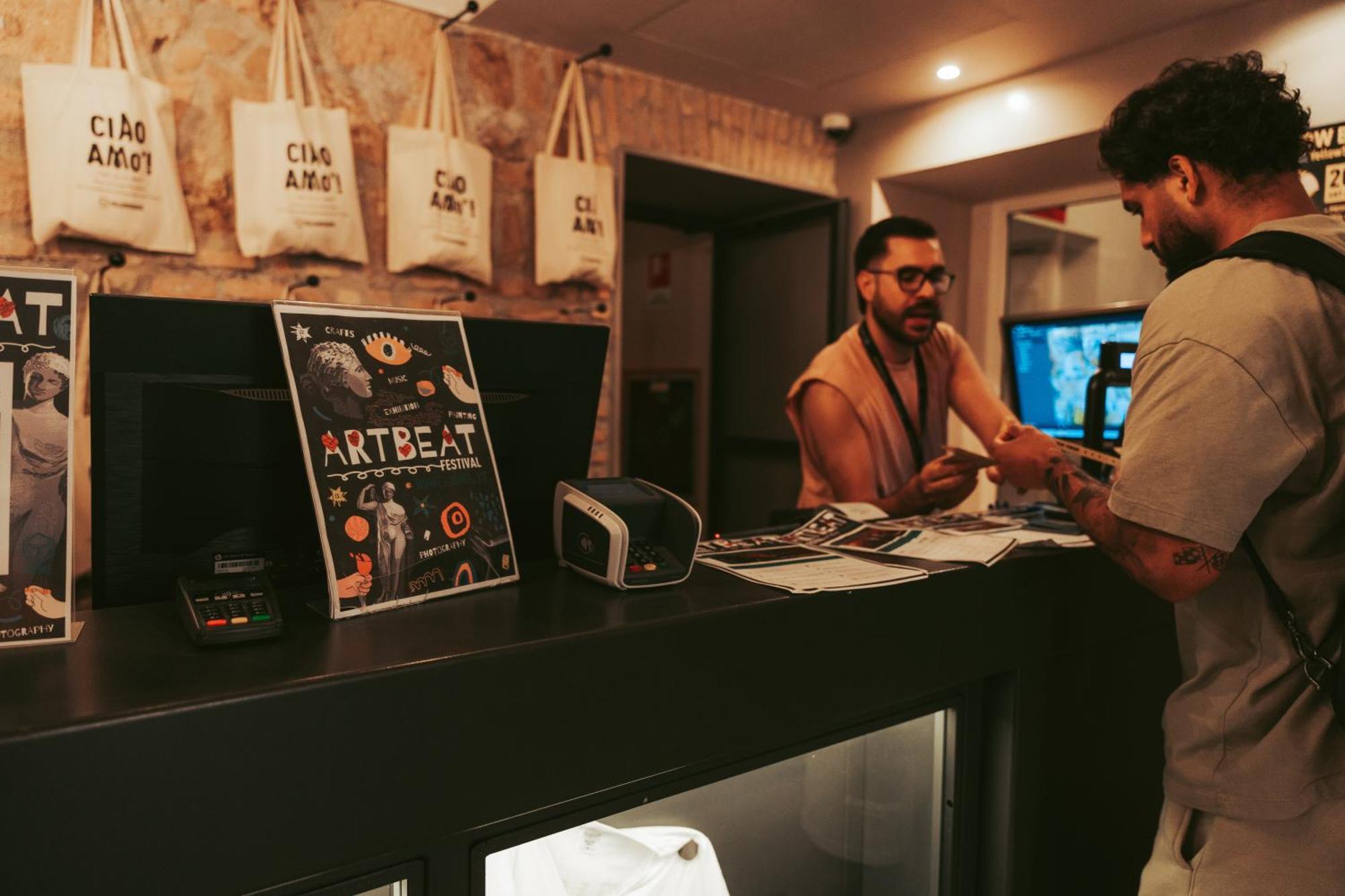 YellowSquare Rome | Hostel Management